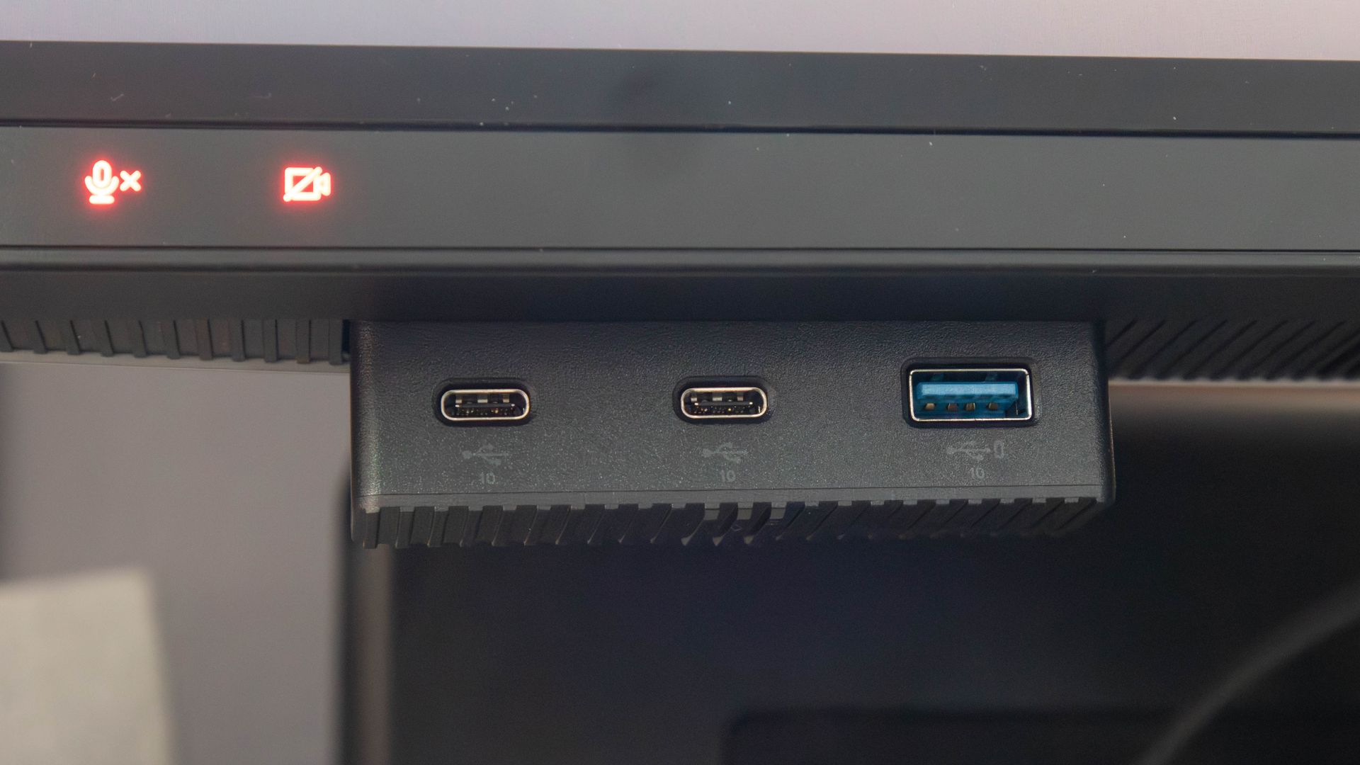 Dell UltraSharp 32 6K Monitor U3224KB review: a big monitor for pro use ...