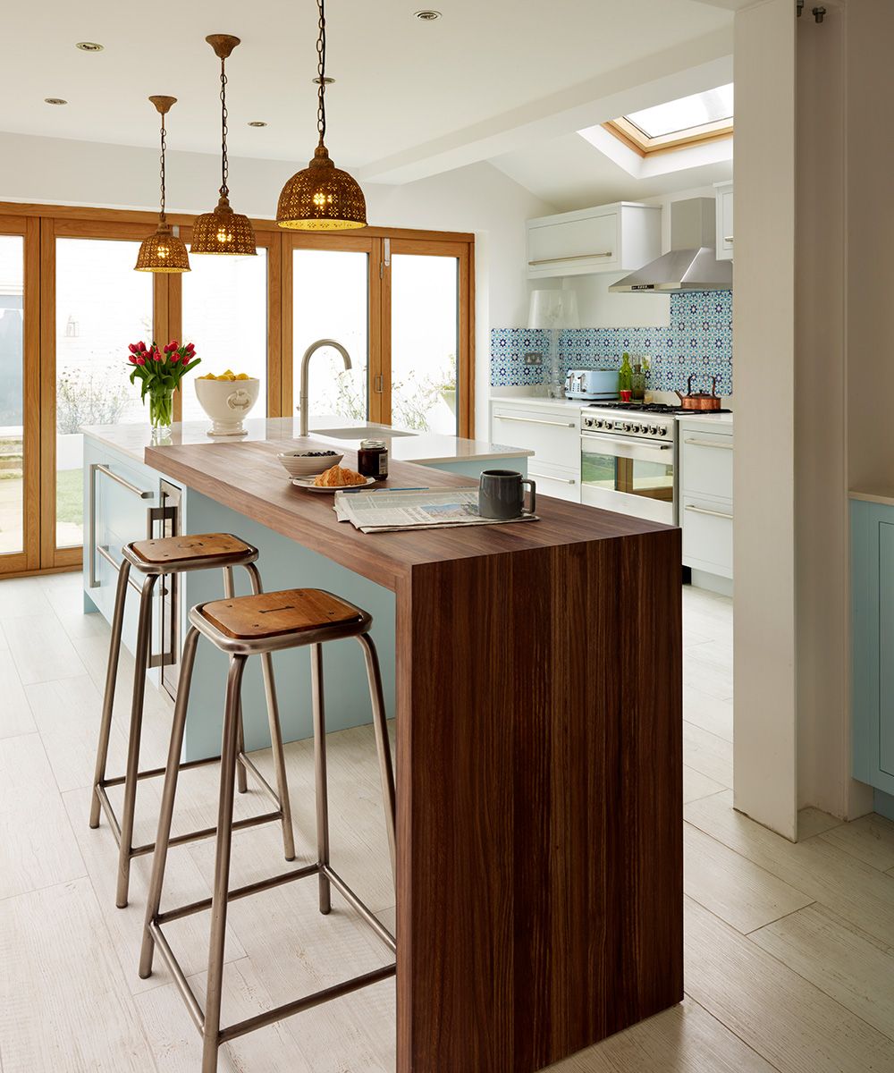 Breakfast bar ideas: 11 ways to create space for snacking | Homes and ...