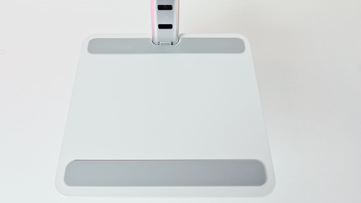 Kensington SmartView Organizing Laptop Riser review: Make your Surface ...