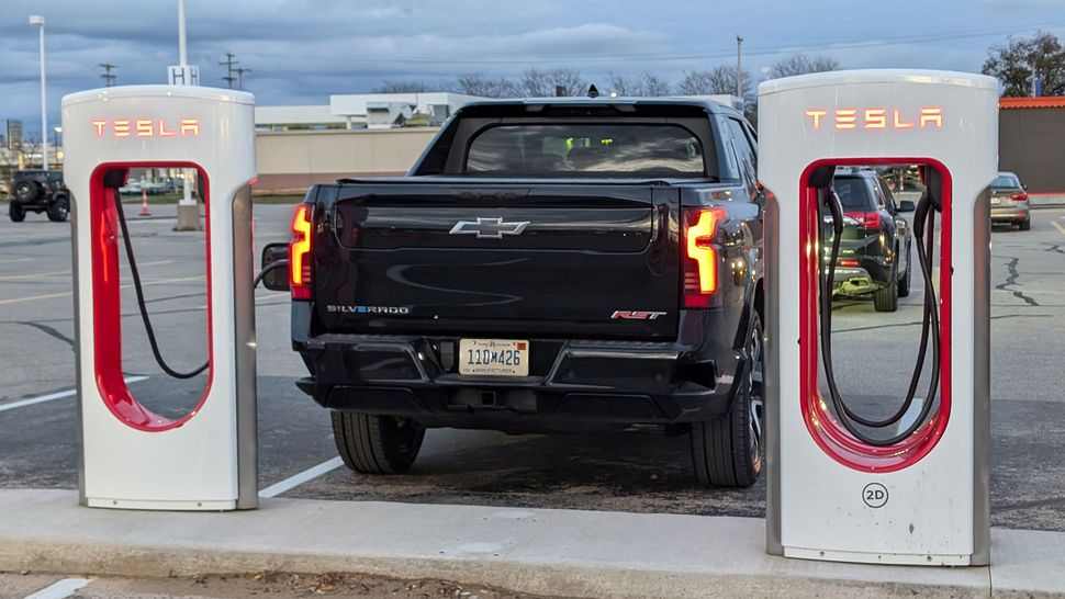 The EV charging nightmare could soon be over – universal Plug-and-Charge protocol due for US ...
