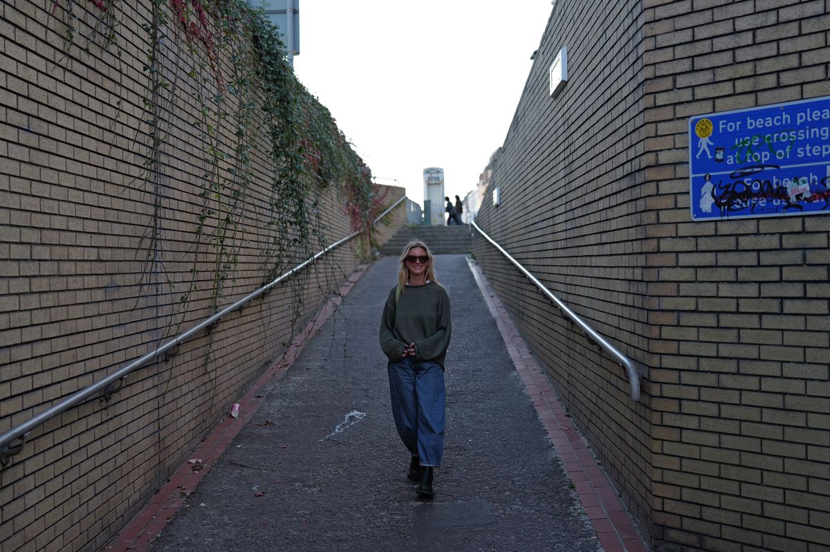 Leica Q3 43 review: a stunning premium compact with a unique focal ...