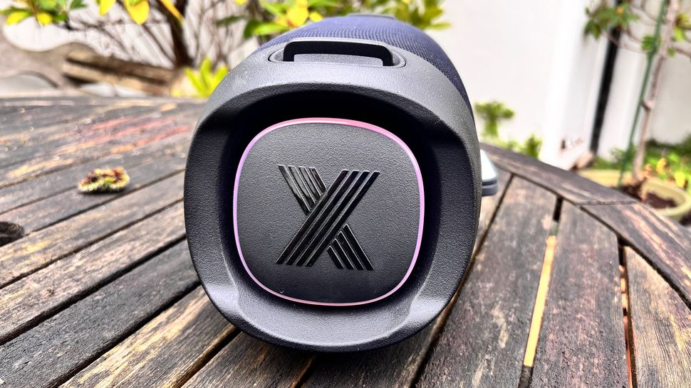 LG XBoom Go XG8T review: robust build, but its bassy, booming sound ...