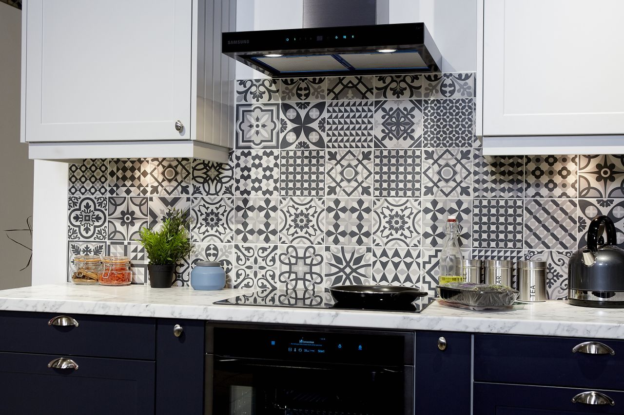 Magnet Kitchens and Samsung launch a new range of smart kitchen ...