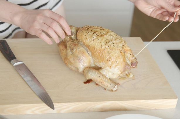 How to carve a roast chicken | GoodtoKnow