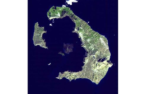 Magma Pooling Beneath Infamous Greek Volcano | Live Science