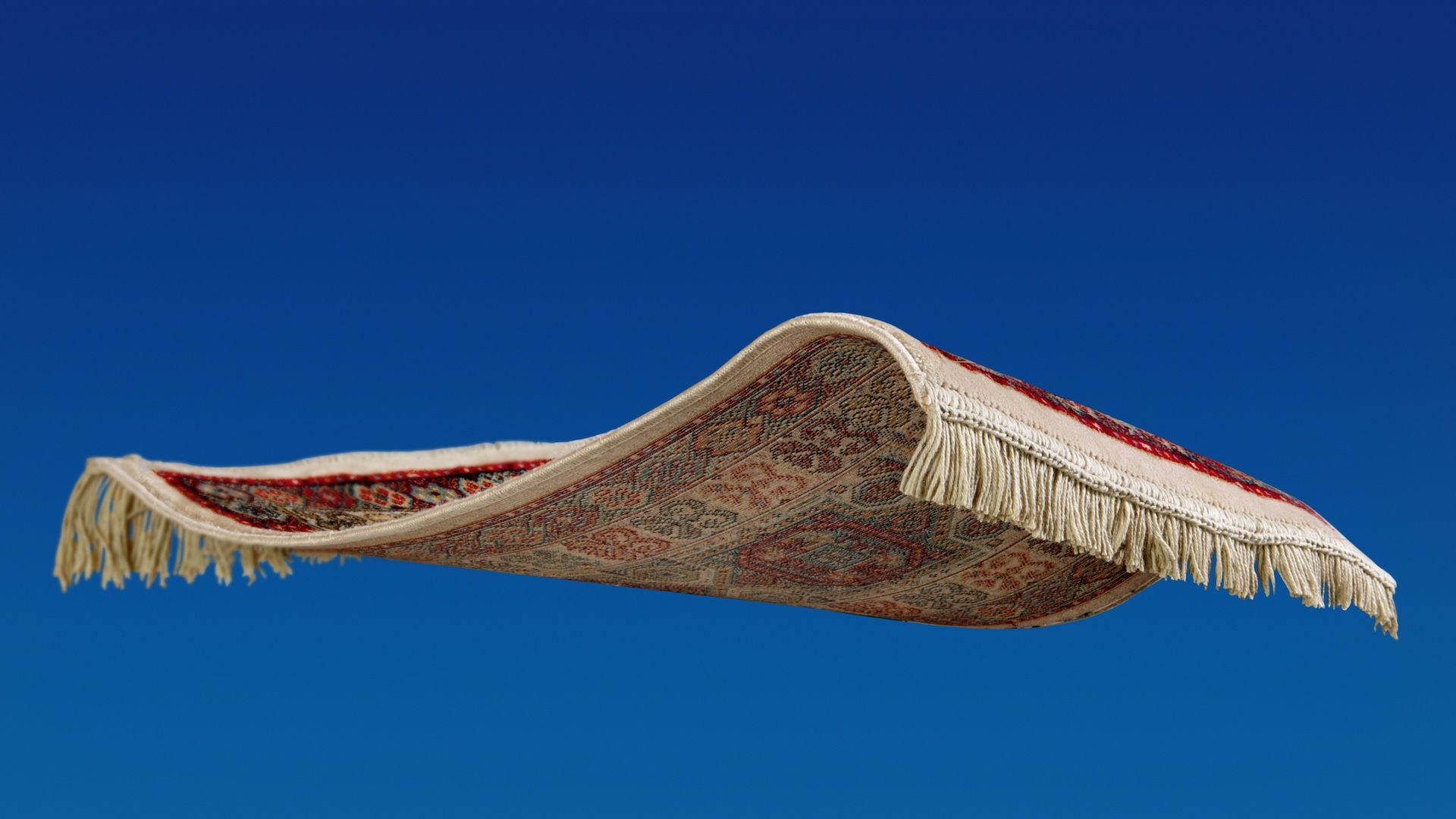 Watch crazy base jumper go on an Aladdin-style magic carpet ride | Advnture