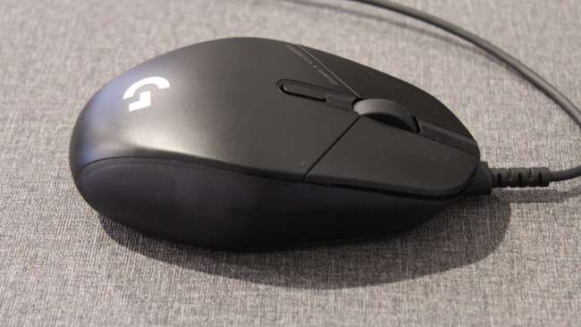 Logitech G303 Shroud Edition Review: Not For Everyone | Tom's Hardware