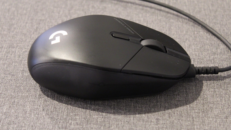 Logitech G303 Shroud Edition Review: Not For Everyone | Tom's Hardware