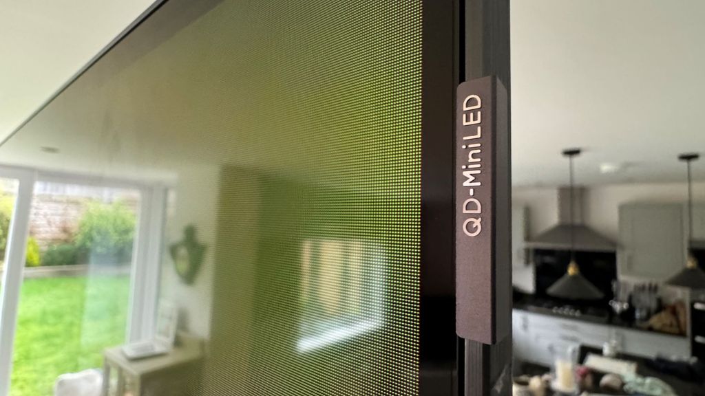 TCL 98Q9BK 98-inch TV review: a massive mini-LED screen for a small ...