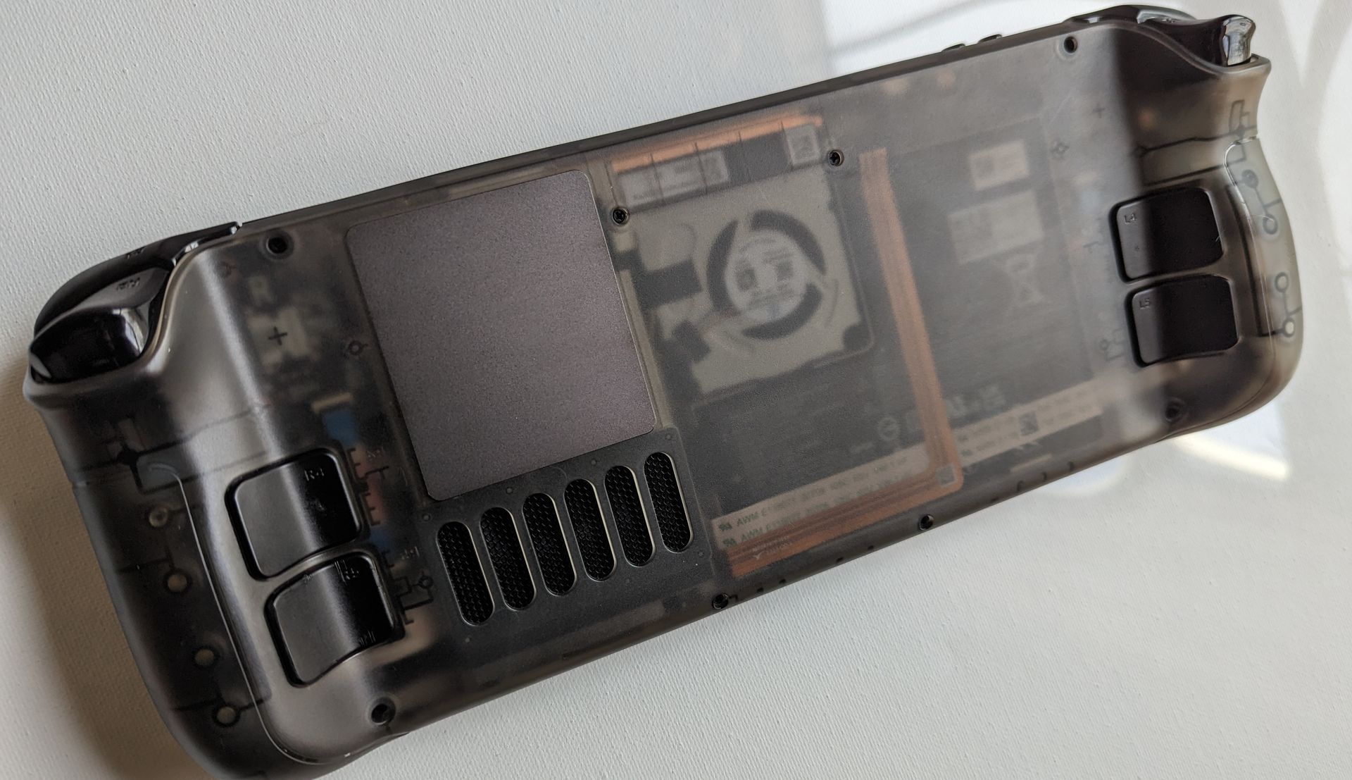 This DIY kit gave my Steam Deck the early 2000s clear plastic aesthetic ...