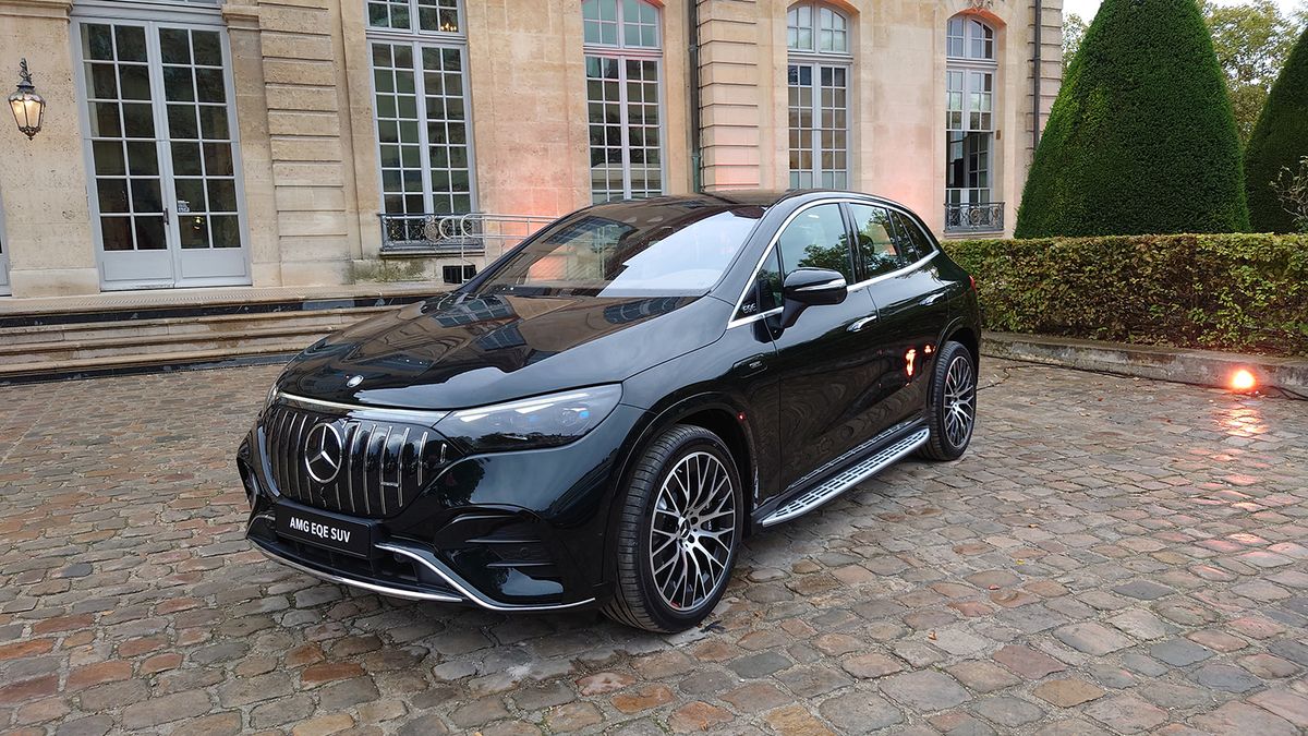 Apple Spatial Audio with Dolby Atmos arrives in Mercedes-Benz cars ...