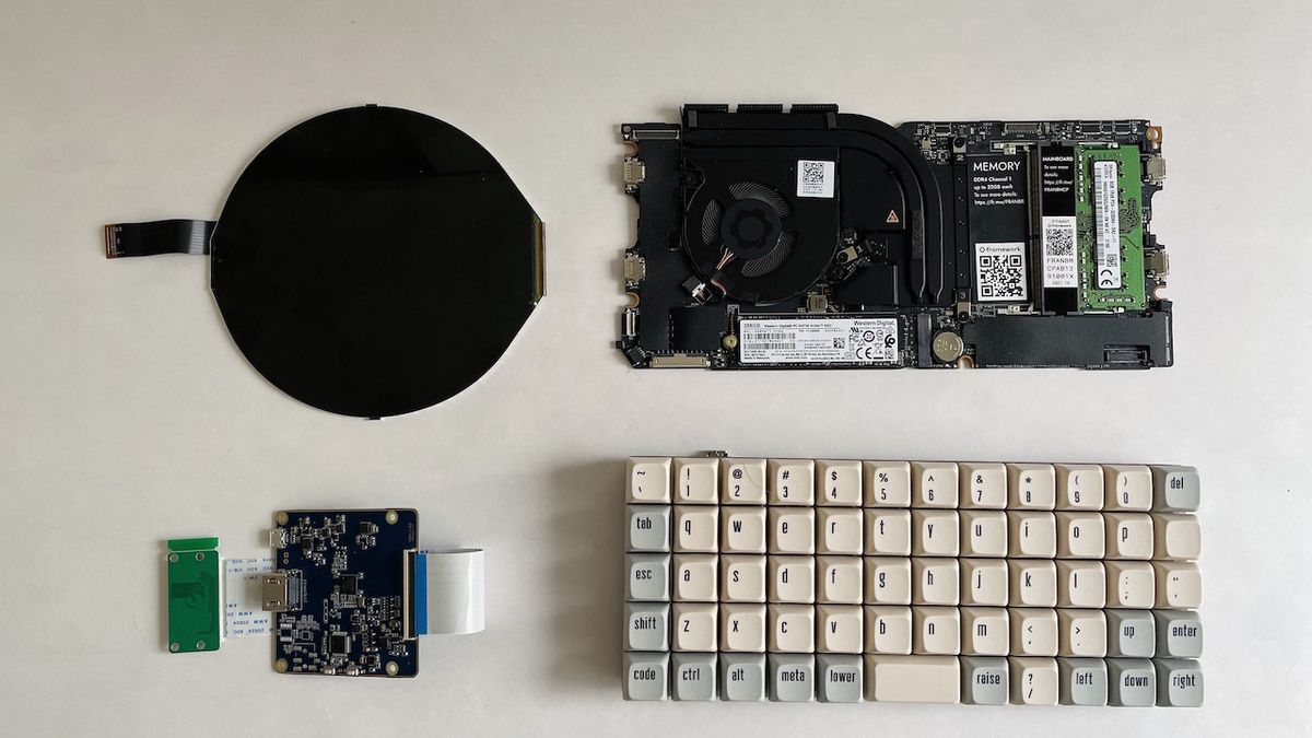 Sensational Circular-Screened Cyberdeck Hides Modular Intel 11th Gen PC ...