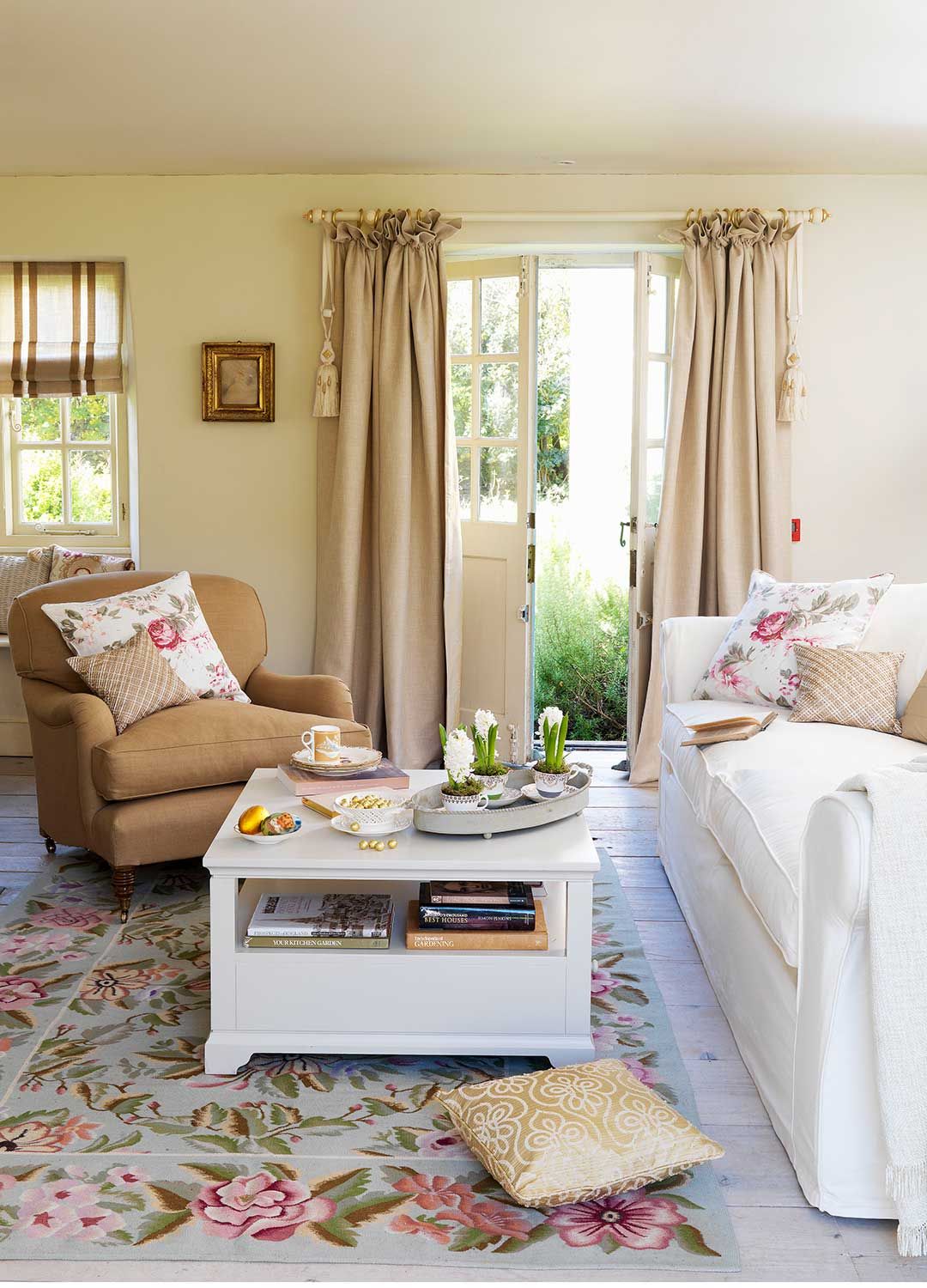 Easy ways to update your home for spring: 9 simple ideas | Woman & Home