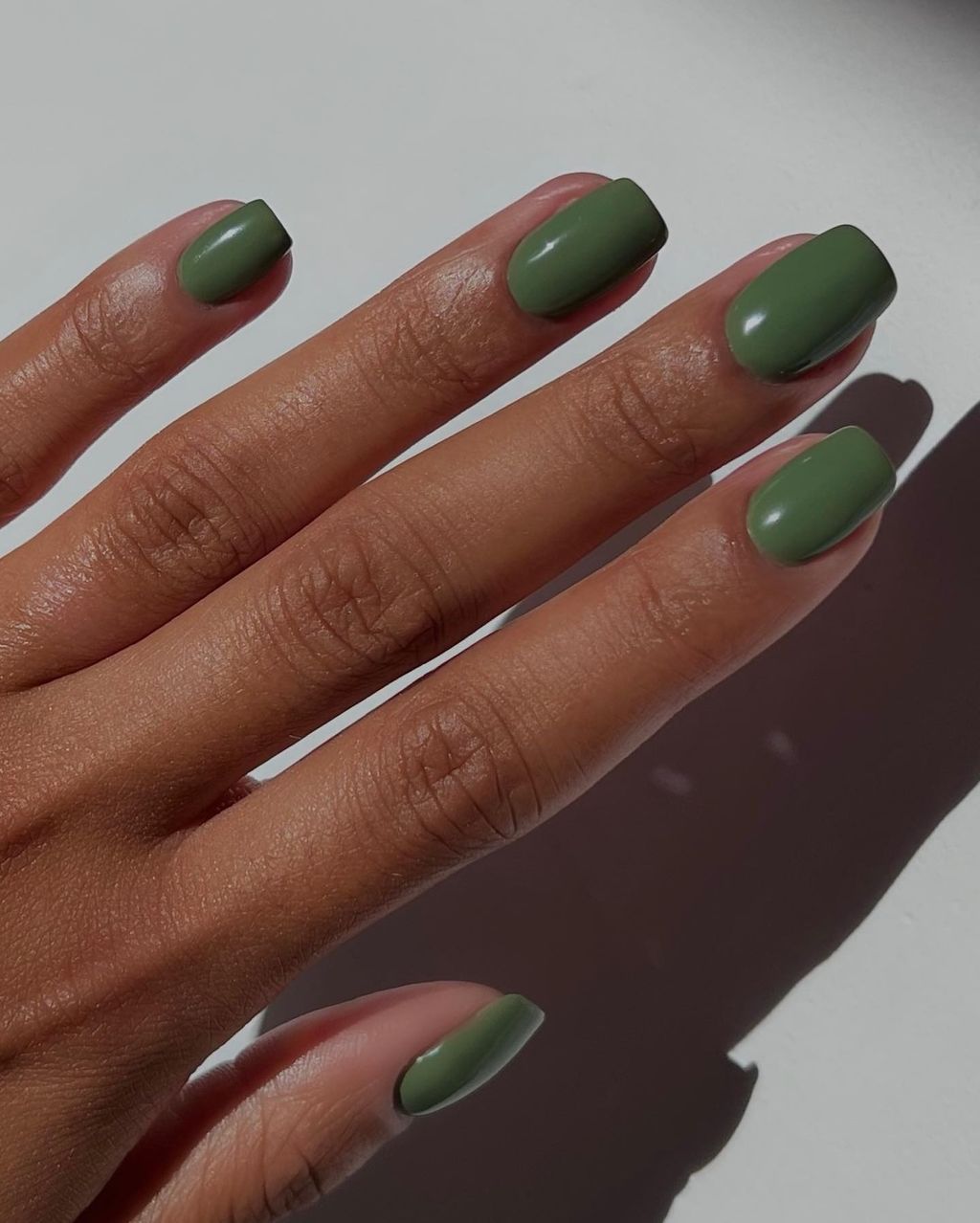 "Dirty Martini" Nails Are Chic and Trending in 2026 | Who What Wear