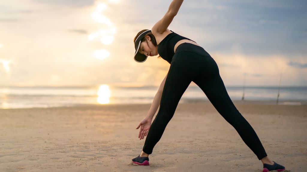 I did 50 standing toe touches every day for a week — here’s what ...