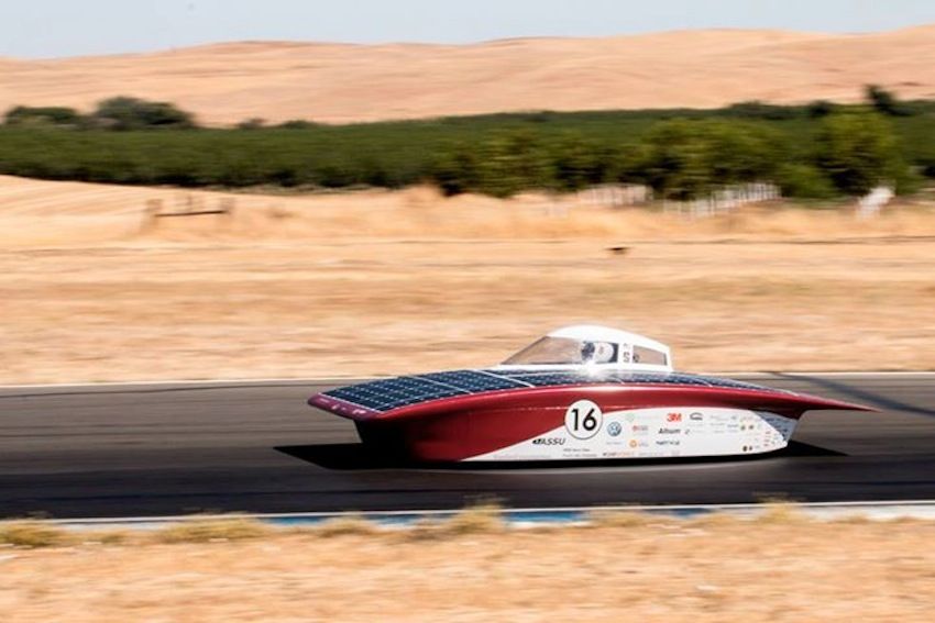 Futuristic-Looking Solar Cars to Race Through Australian Outback | Live ...