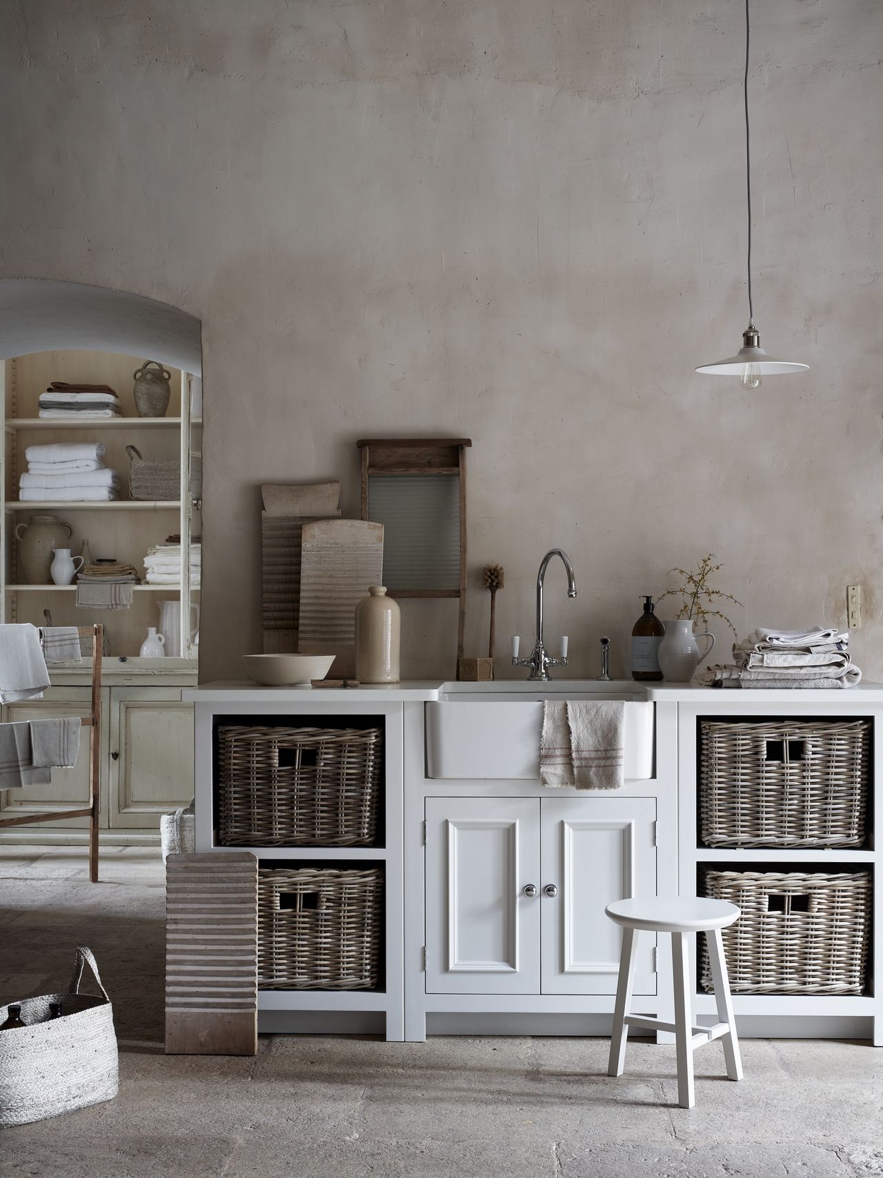 Rustic laundry room ideas – 11 rustic touches to brighten up chores ...