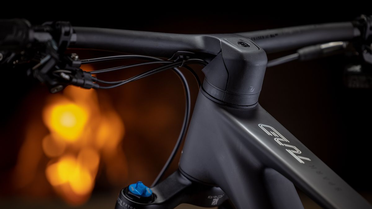 Syncros introduces new Fraser iC SL integrated cockpit | Bike Perfect