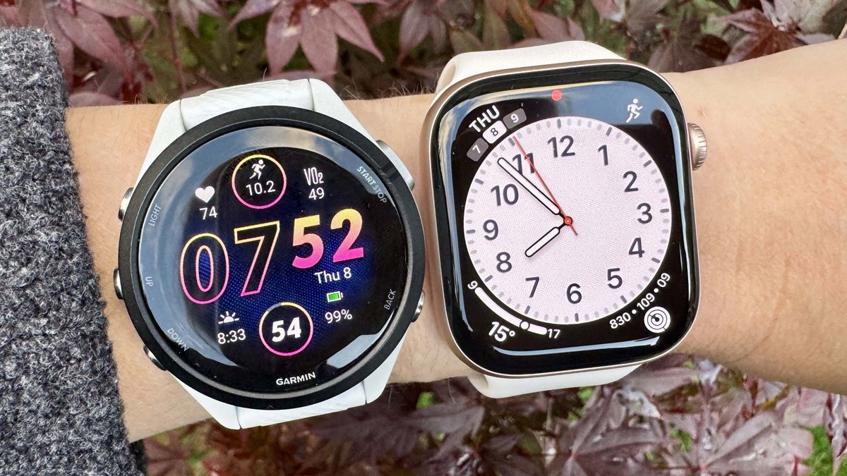 Apple Watch 10 vs Garmin Forerunner 265 — which smartwatch should you ...