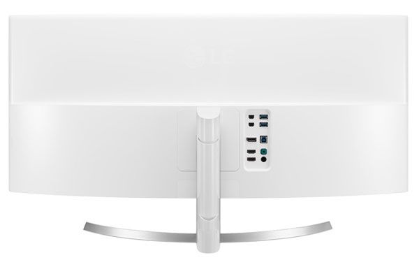 LG 34UC98 Packaging, Physical Layout & Accessories