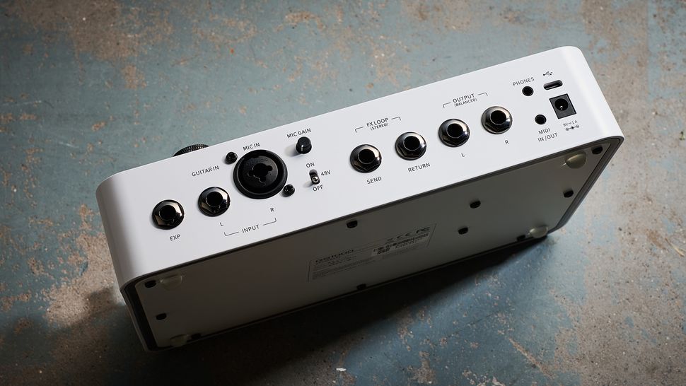 Mooer GS1000 multi-effects and amp profiling pedal review | Guitar World