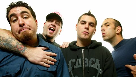 “As soon as I heard it, I just started laughing!” How Alien Ant Farm’s ...