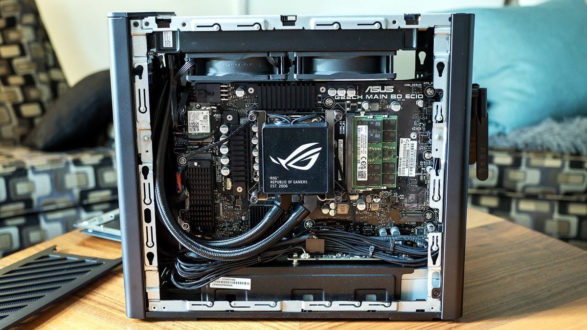 Asus ROG G22CH Review: Small and Powerful, But Loud | Tom's Hardware