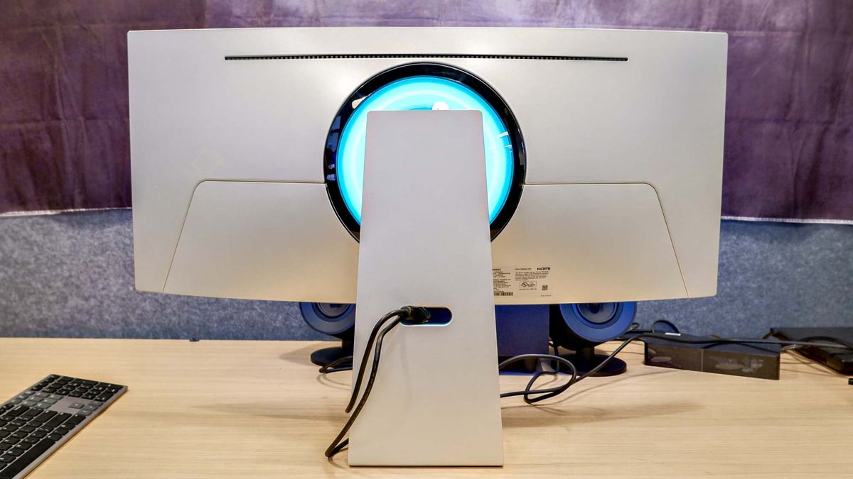 Samsung Odyssey OLED G8 curved gaming monitor review | Tom's Guide