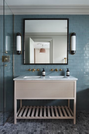 Using line in interior design – what it is and how to use it | Homes ...