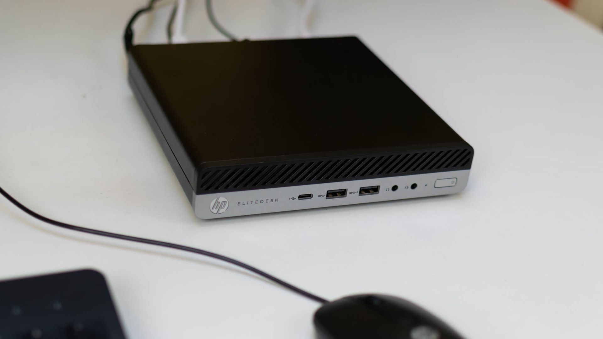 HP EliteDesk 705 G5 Desktop Mini review: Small in size, big in value ...