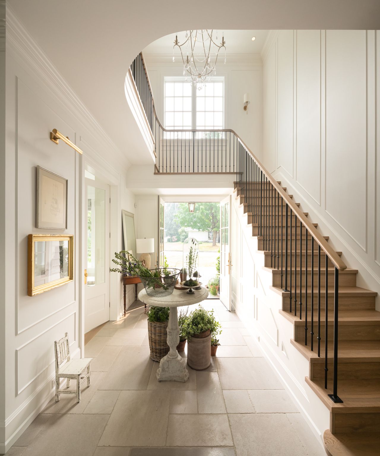 Hallway ideas – 25 clever design tricks and color schemes