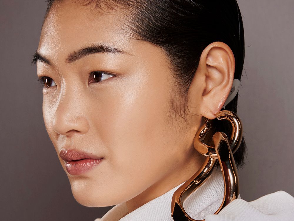 These are the best face oils to soothe every skin type | Marie Claire UK