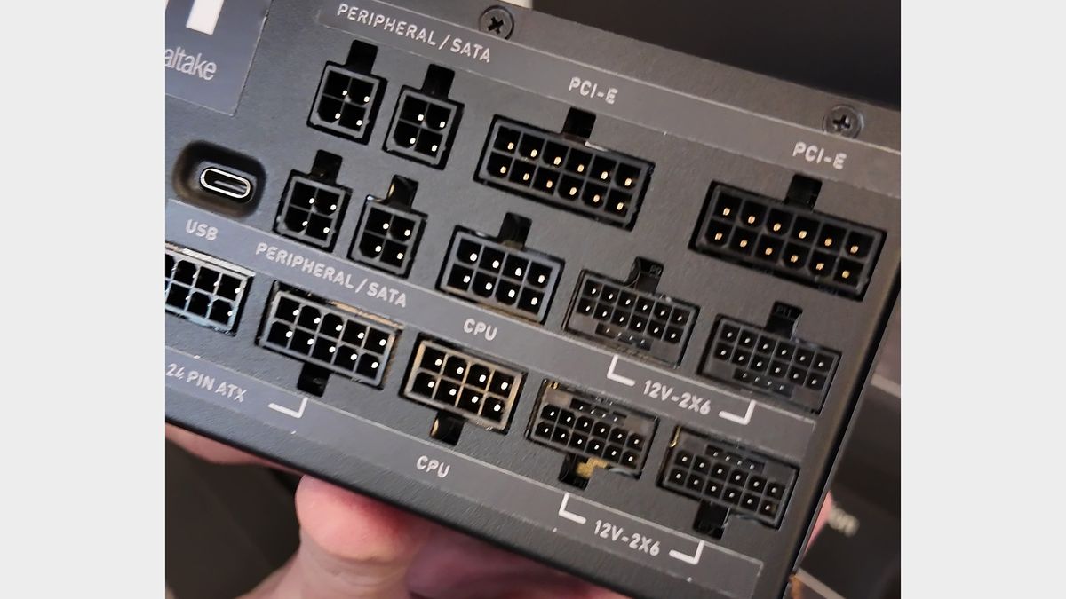 Thermaltake's new 2000 W PSU is too powerful to be sold in the USA and ...