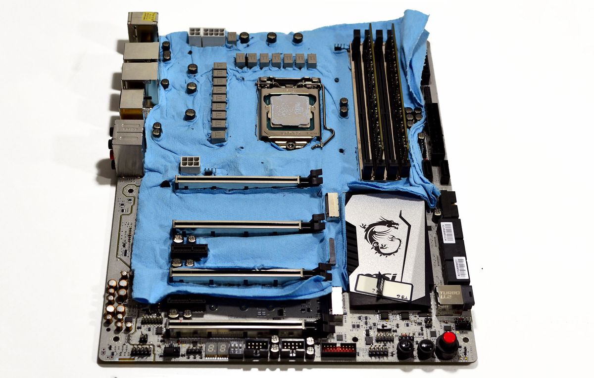 Overclocking with Liquid Nitrogen