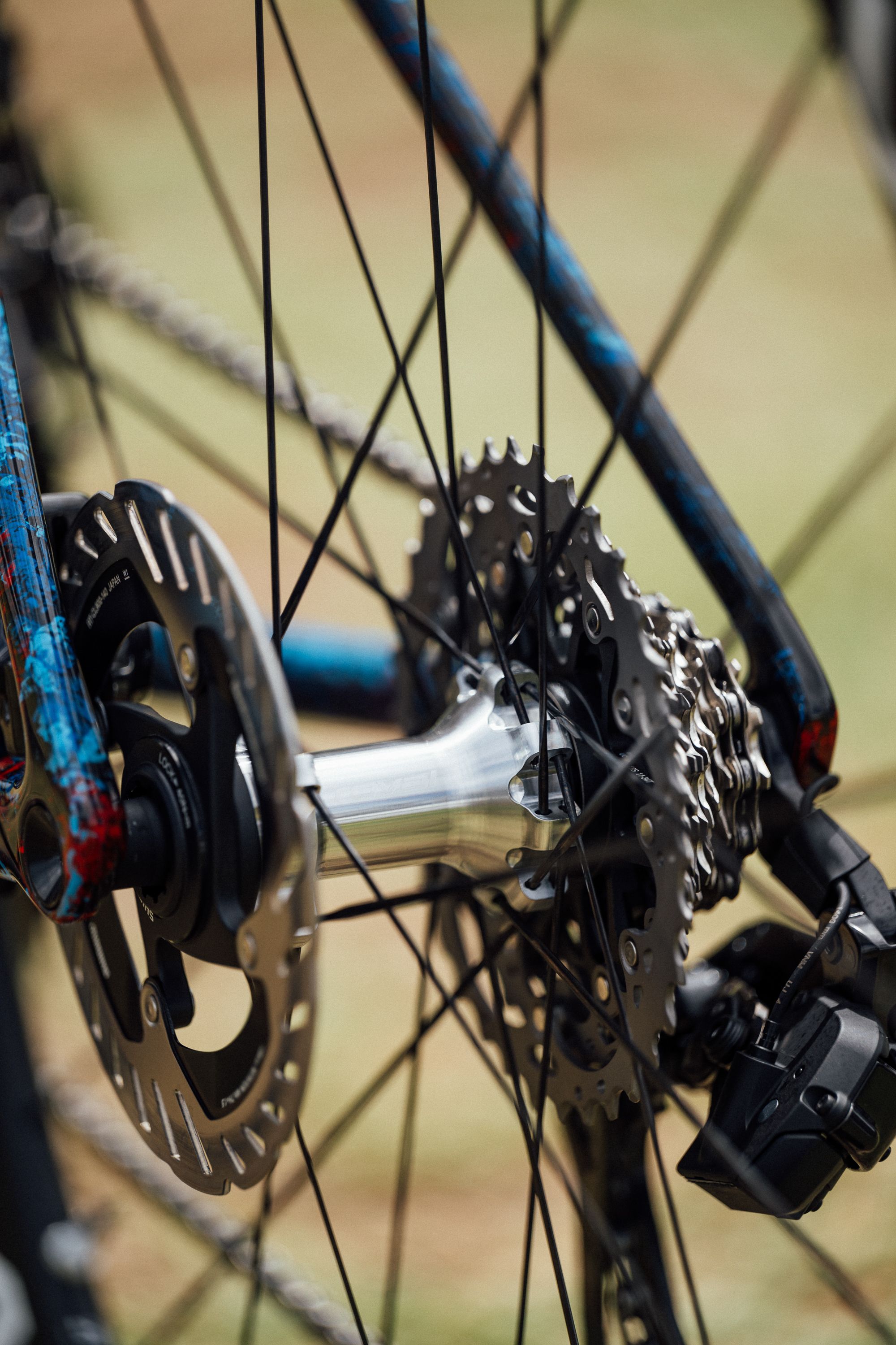 Tour Down Under tech gallery: Brand new bikes, custom paint, and one ...