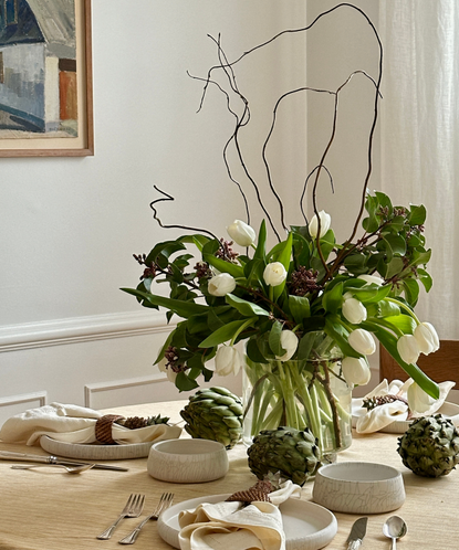 Spring tablescaping – 9 show-stopping seasonable table ideas | Homes ...