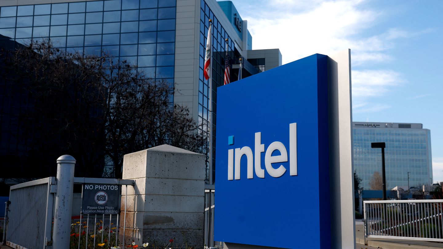 Intel Q4 earnings reveal rocky path to recovery following weakest full ...