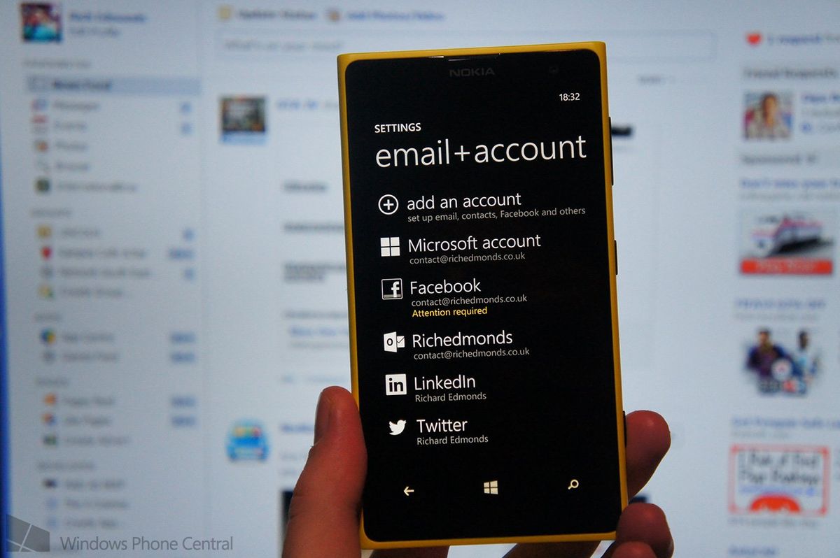 Experiencing Facebook issues on Windows Phone? You're not alone ...