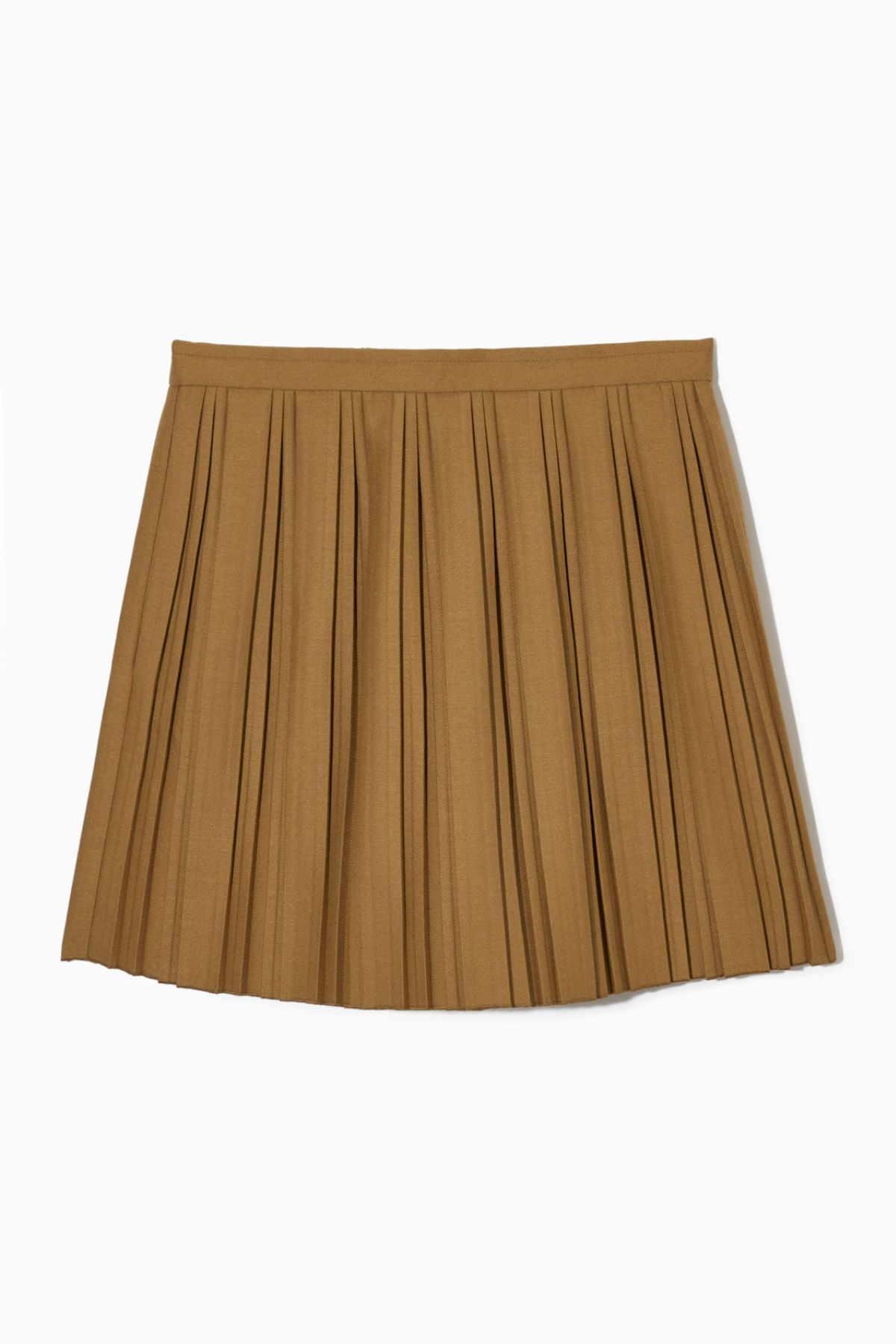 The 10 Best Mini Skirt Outfits, According to Stylists | Marie Claire