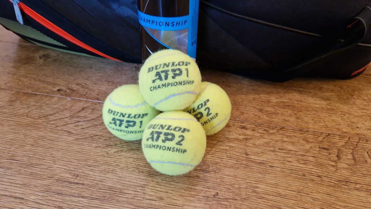 The Best Tennis Balls For Different Surfaces, Value For Money And ...