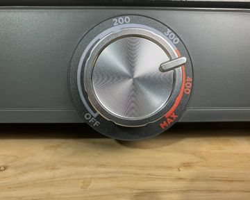 Ninja Sizzle Smokeless Indoor Grill and Griddle review | Real Homes