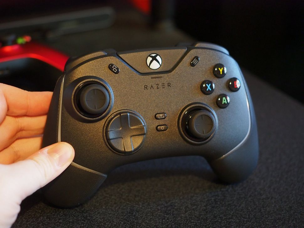 Razer Wolverine V2 Chroma review: Razer's Xbox controller almost feels ...