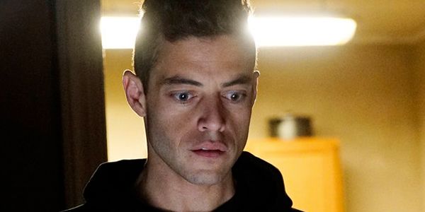Mr. Robot Review: USA's Hacker Drama Offers Intriguing Stakes And A ...