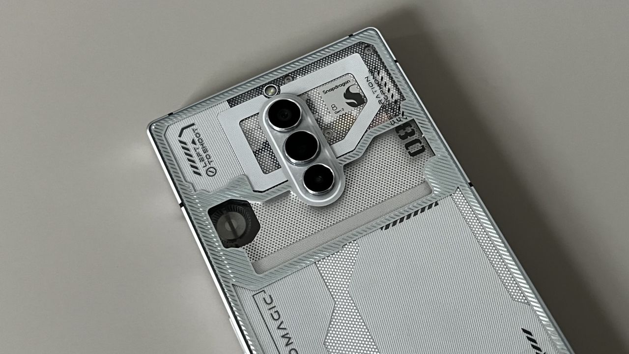 Redmagic 8 Pro Titanium review: gaming phone goodness for a great price ...