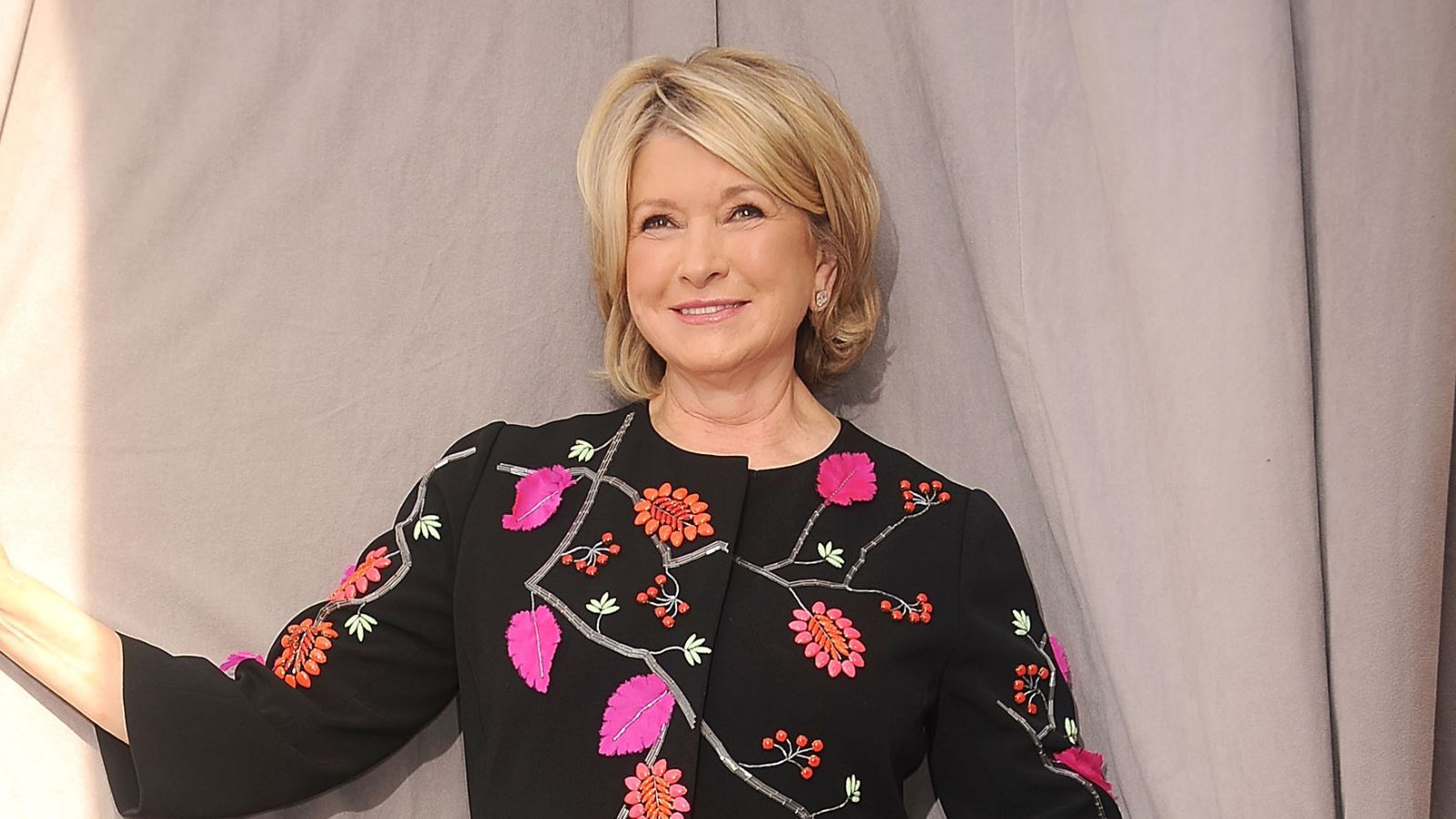 Martha Stewart's rose garden is the most dynamic I've seen | Homes and ...