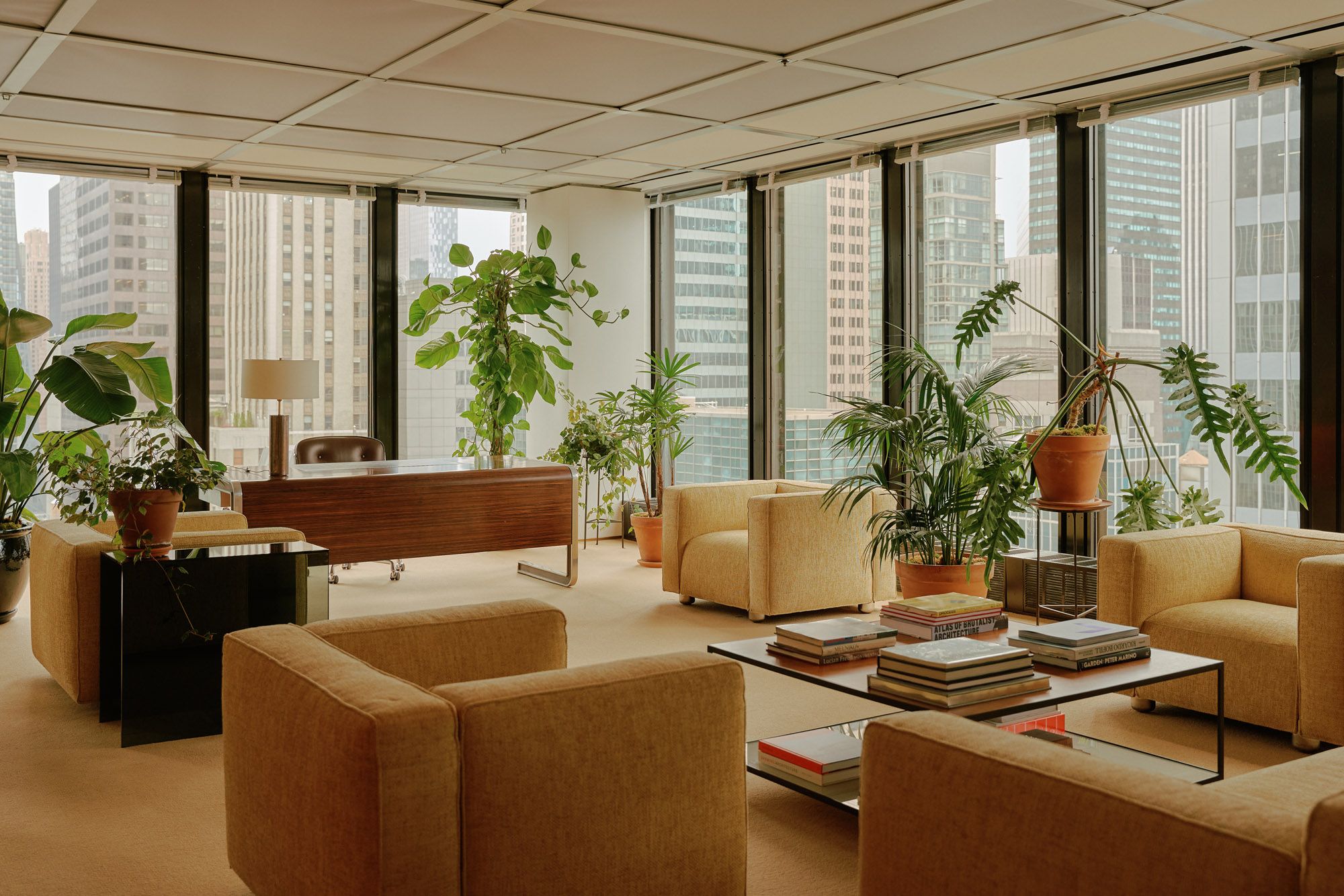 Real estate venture Ray’s Seagram Building HQ in New York | Wallpaper*