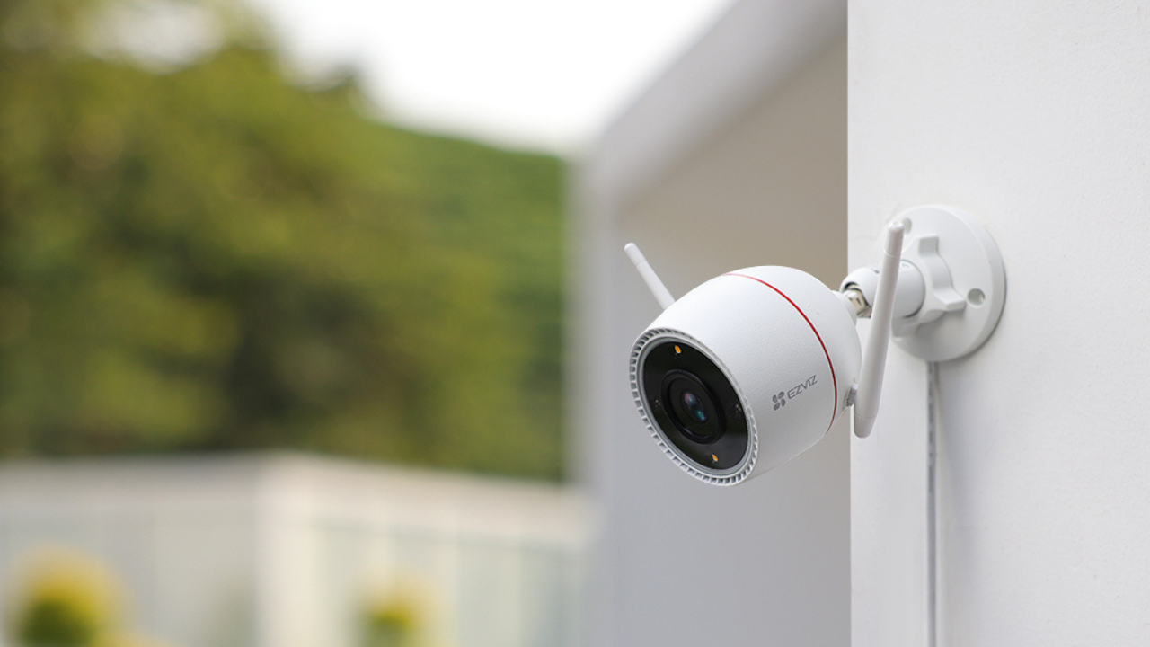 The new EZVIZ H3C Camera offers affordable but effective outdoor home ...