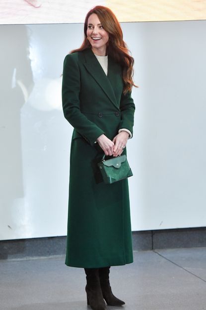 Kate Middleton's best handbags - from her Mulberry favourites to ...