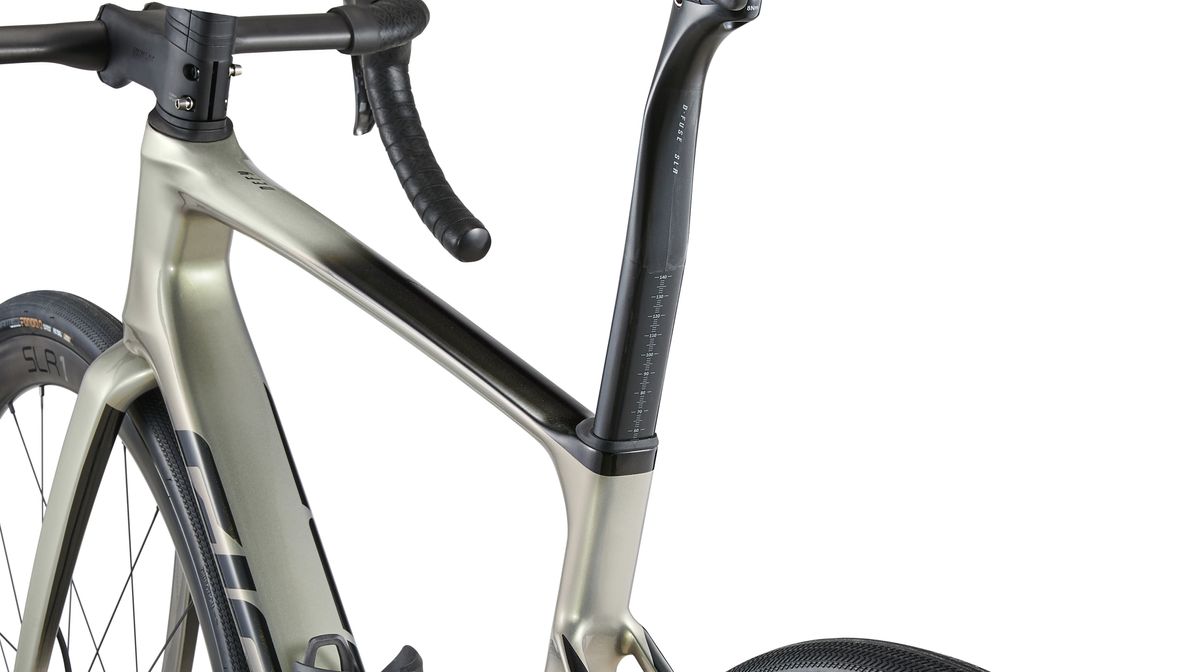 Giant launches new Defy, complete with new premium SL tier | Cyclingnews