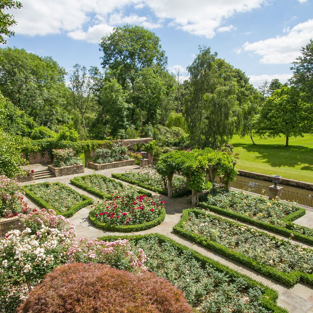 Take a tour around Chesworth house, a handsome Tudor manor | Ideal Home